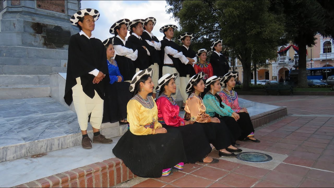 Danza Saraguro ( Saraguros residentes en Riobamba) - YouTube