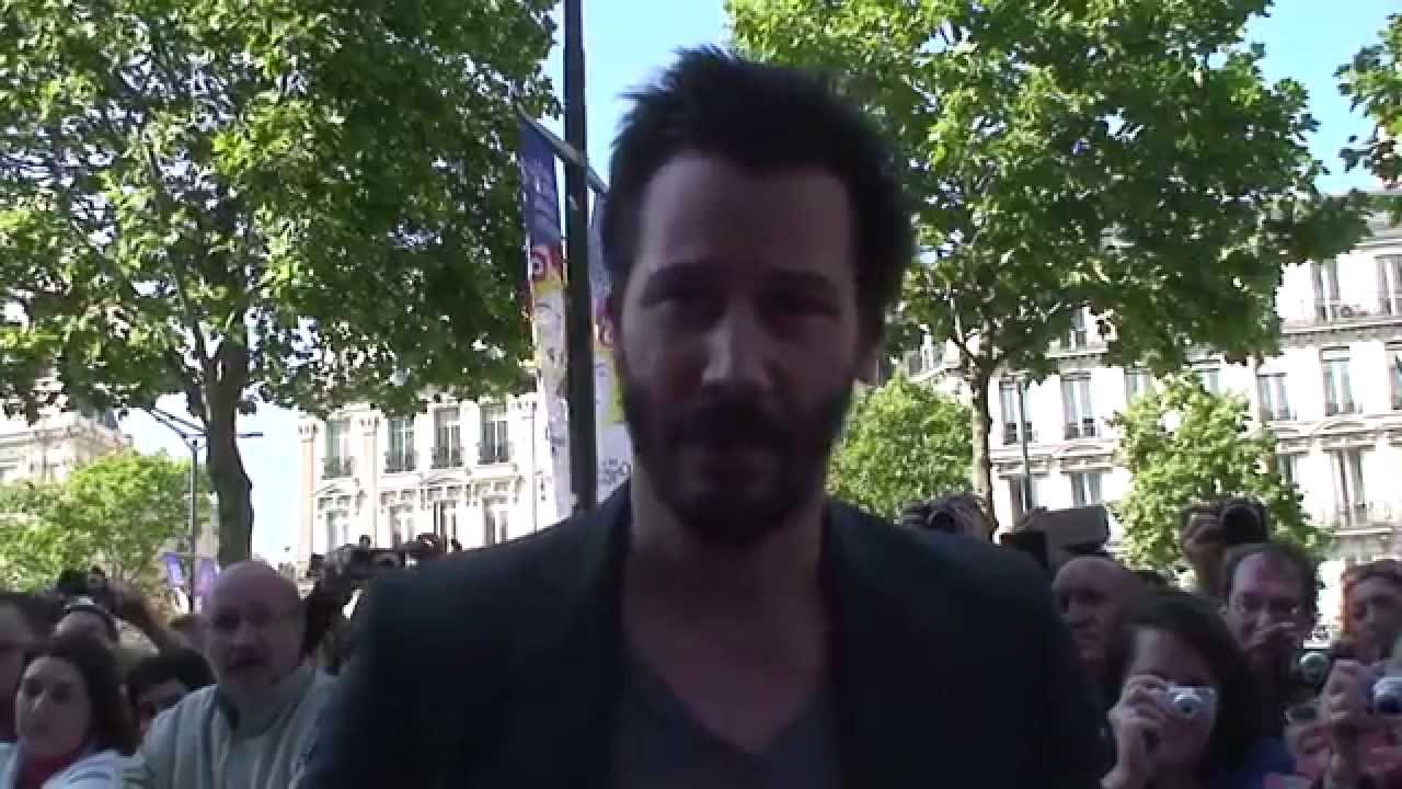 Keanu Reeves's Interview Paris Red Carpet 2014 - YouTube