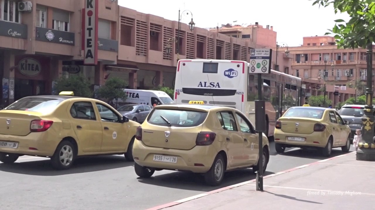 Buses in Marrakech, Moroccoالحافلات في مراكش - YouTube