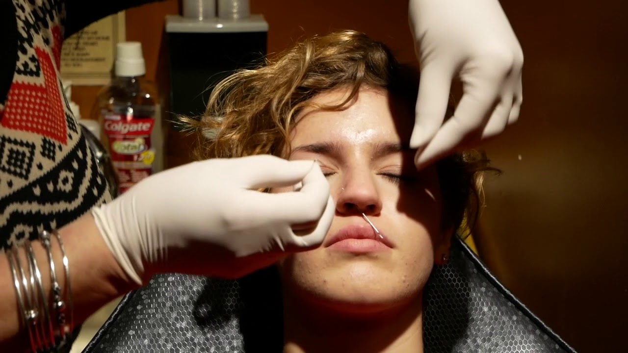 SPONTANEOUS PIERCINGS! || 3 PEAS IN A POD - YouTube