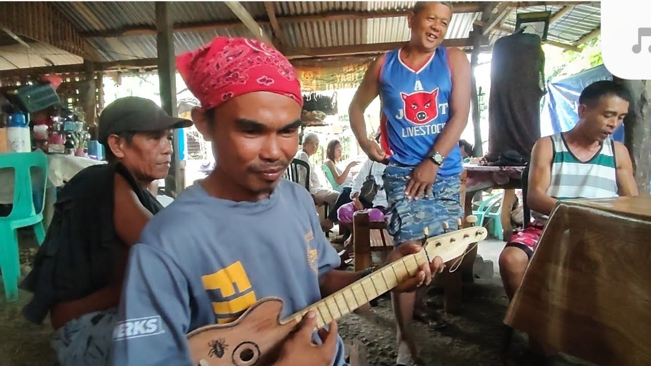 HELYO IN THE HOUSE - YouTube