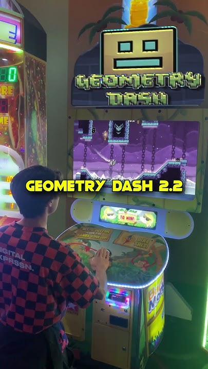 They made Geometry Dash arcade machines for 2.2! - YouTube