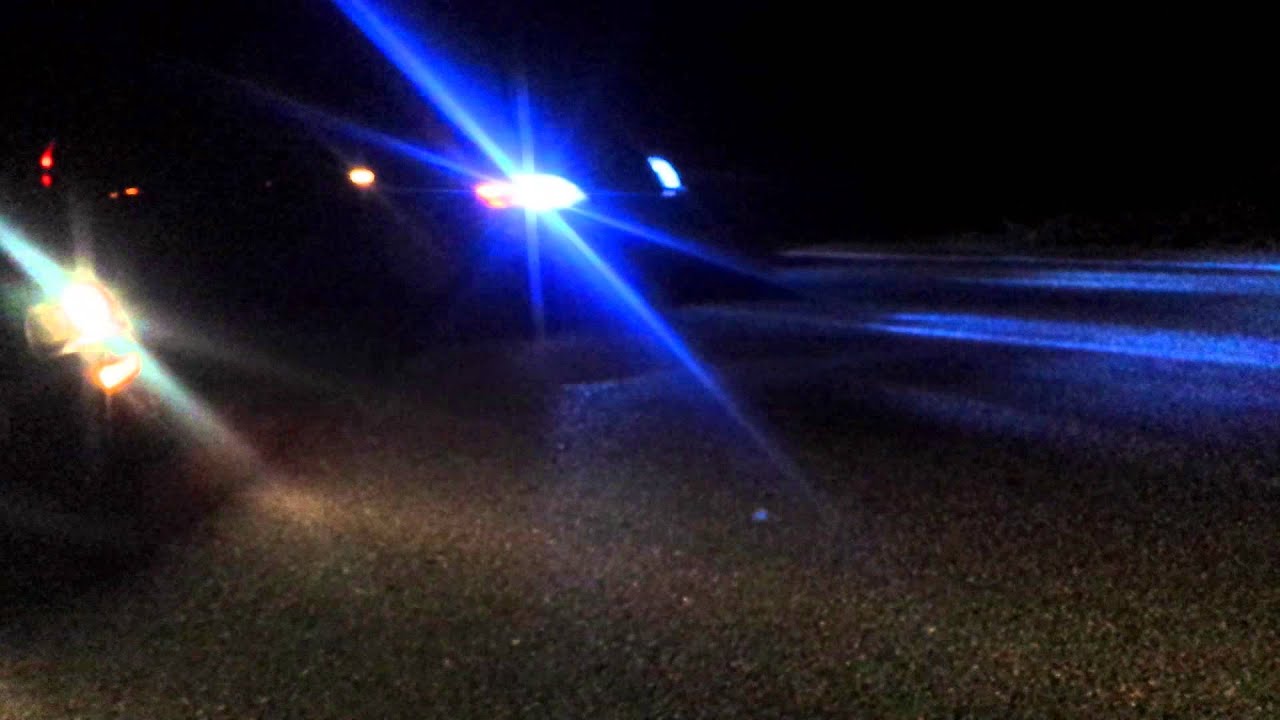 GSR integra vs 4 door integra - YouTube