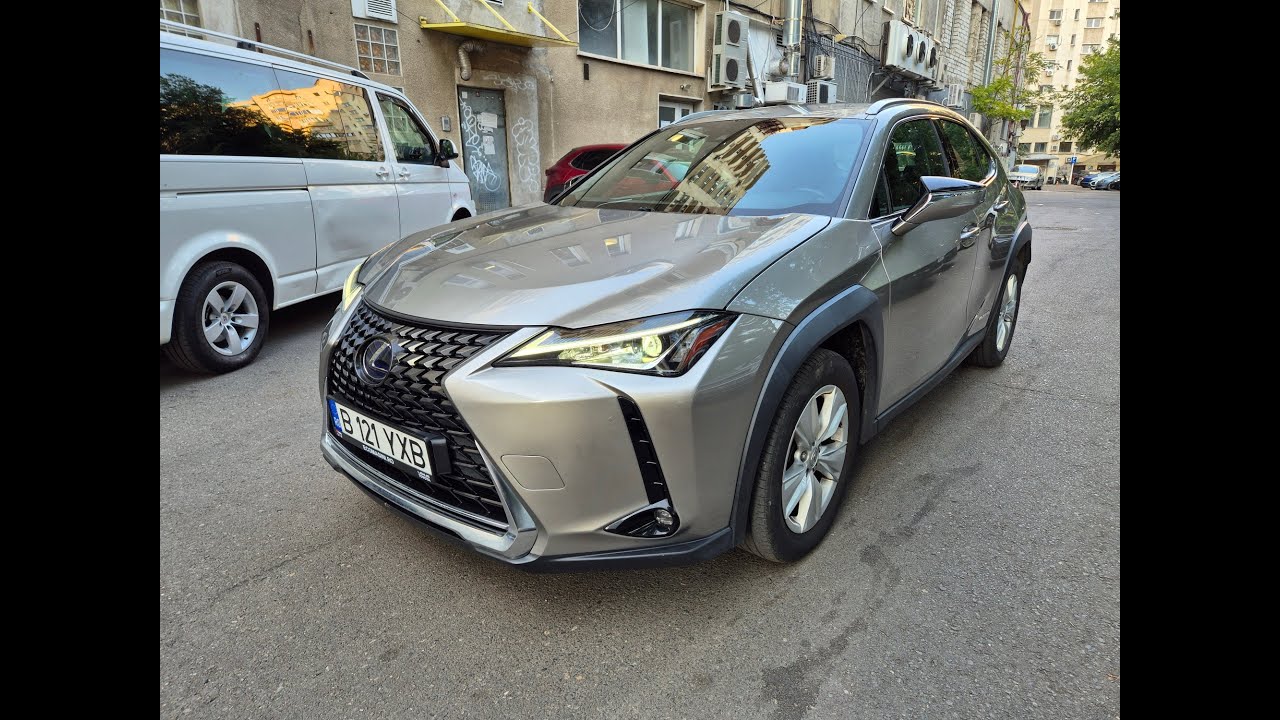 22.000 euro - Lexus UX 2021 Hybrid 58 mii km Gold/Bronz - YouTube