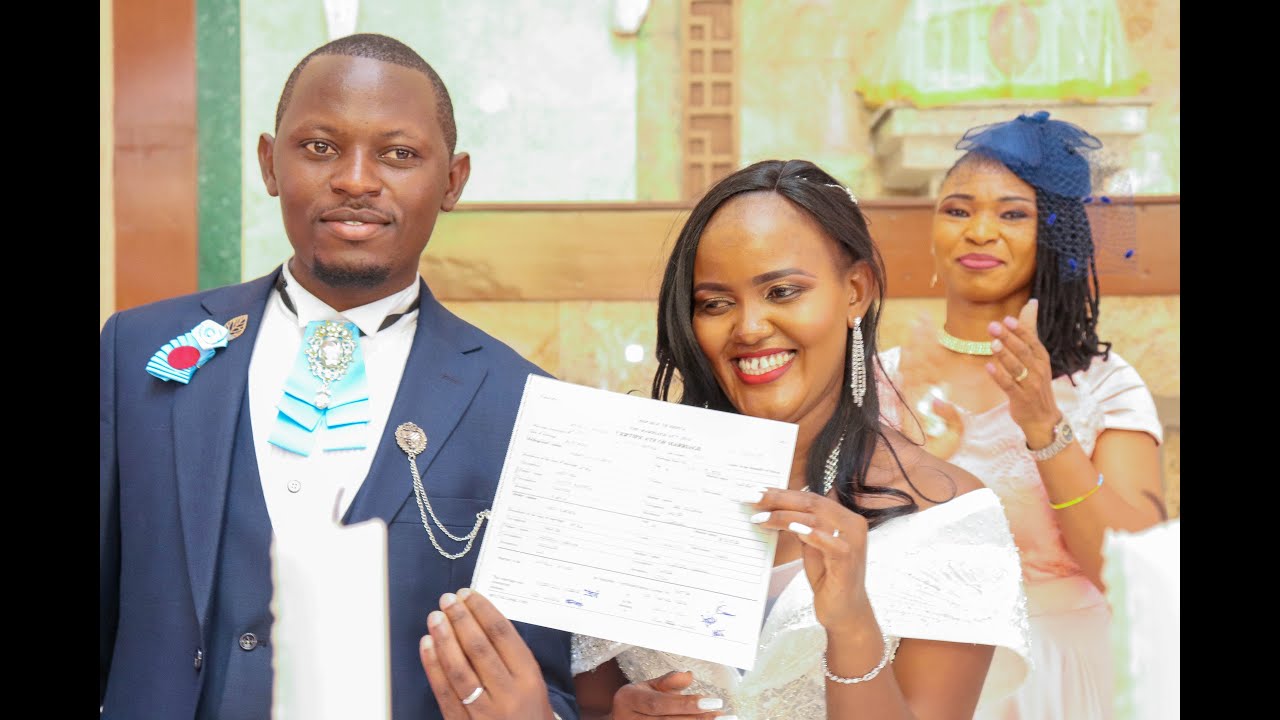 Beth and Theo elegant and glamorous Wedding at Museve Shrine Church ...