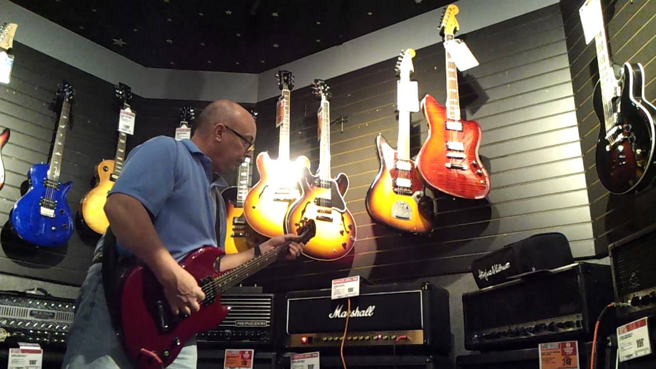 Guitar Center Jam Out... - YouTube