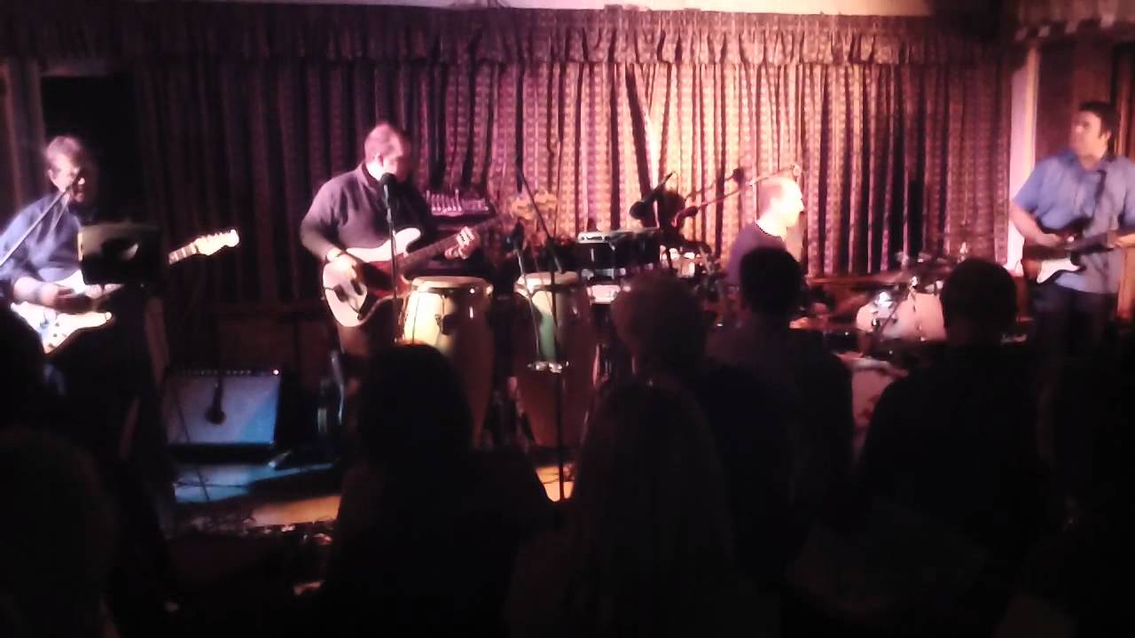 "Shakey Ground" (Martin Daley/Rob Oliver) - YouTube