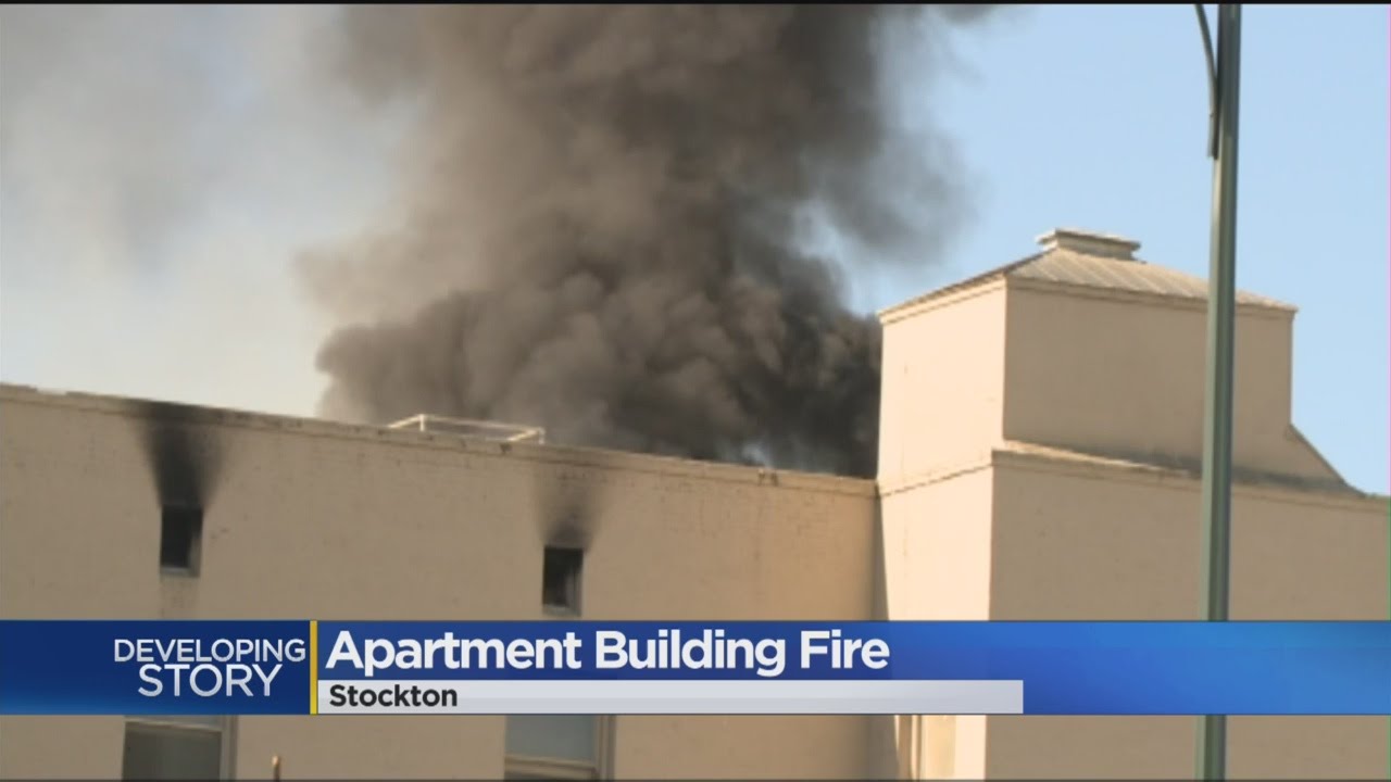 Good Samaritan Alerts Stockton Apartment Tenants To Massive Fire - YouTube
