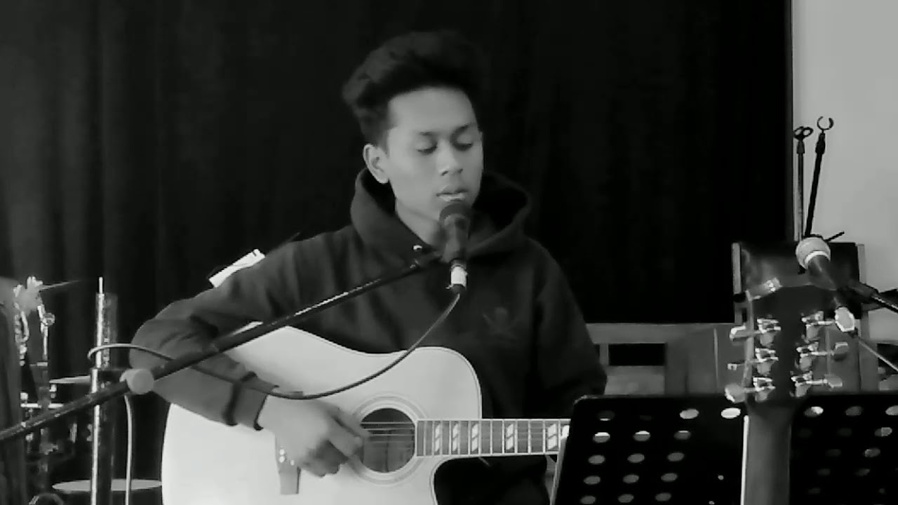 Farki audaina samaya // cover by BIKESH SHRESTHA - YouTube