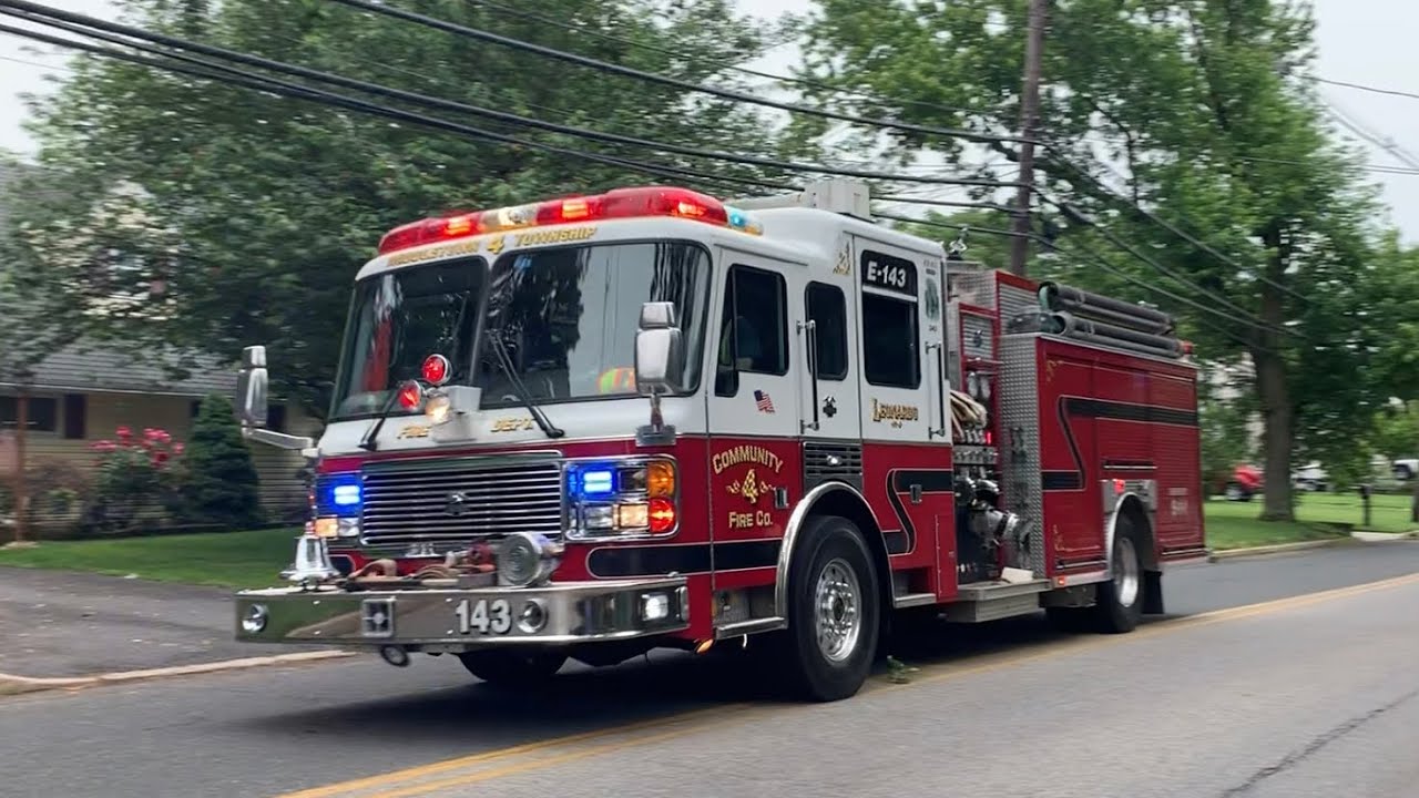 MTFD Engine 143 (31-4-75) Responding - YouTube