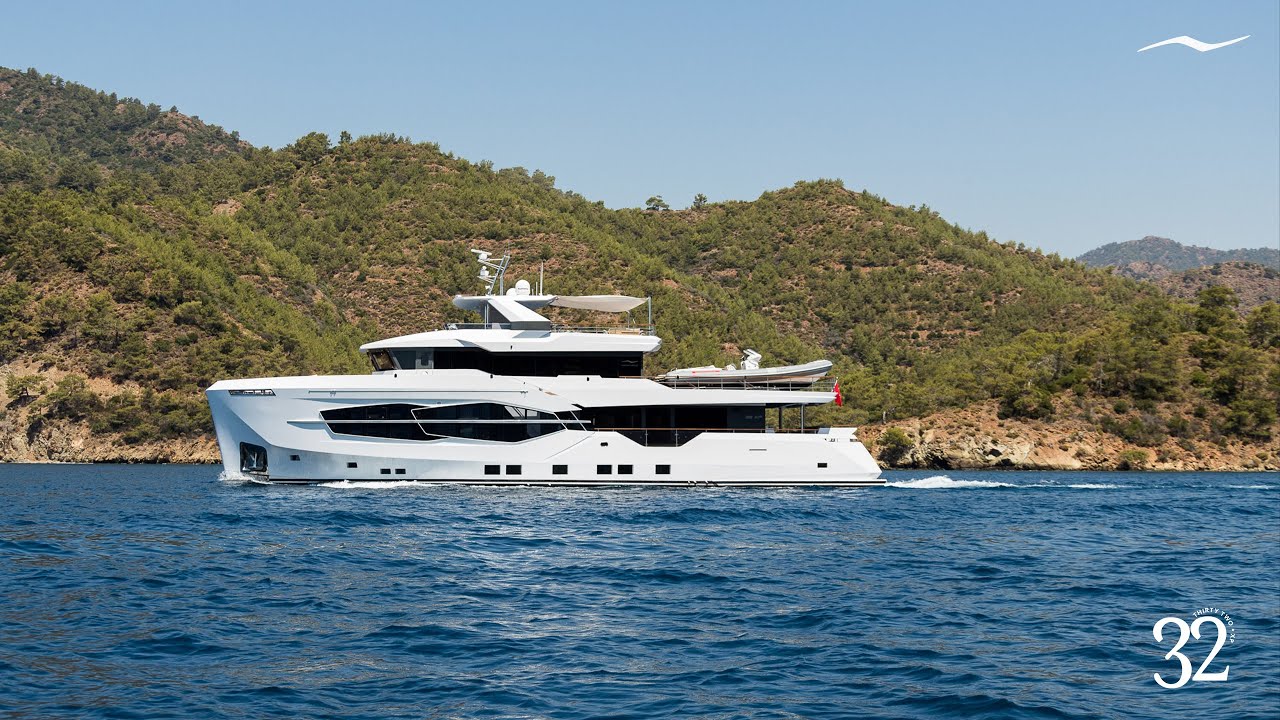 Numarine 32XP | Discover Without Limits - YouTube