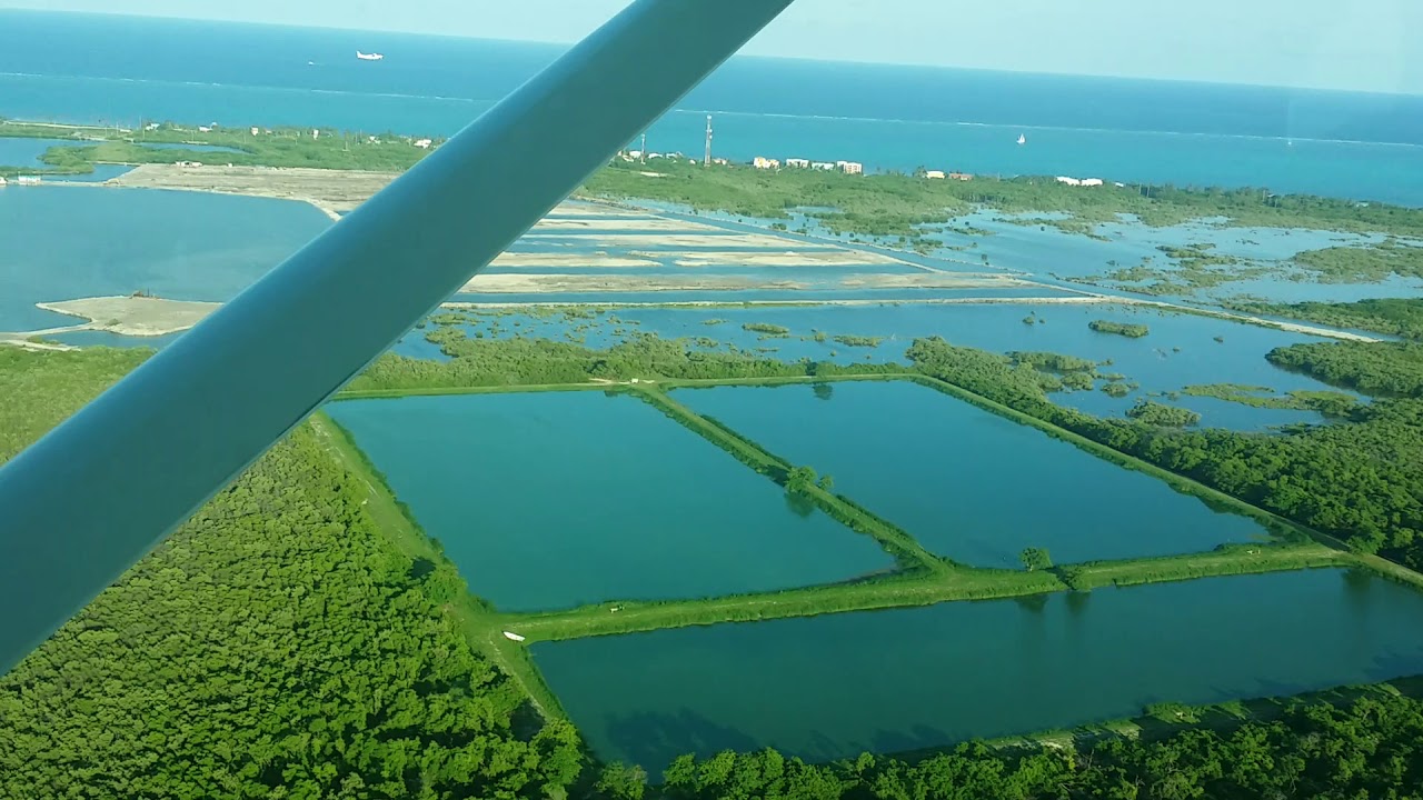Landing at John Greif II Airport - San Pedro - Belize - YouTube