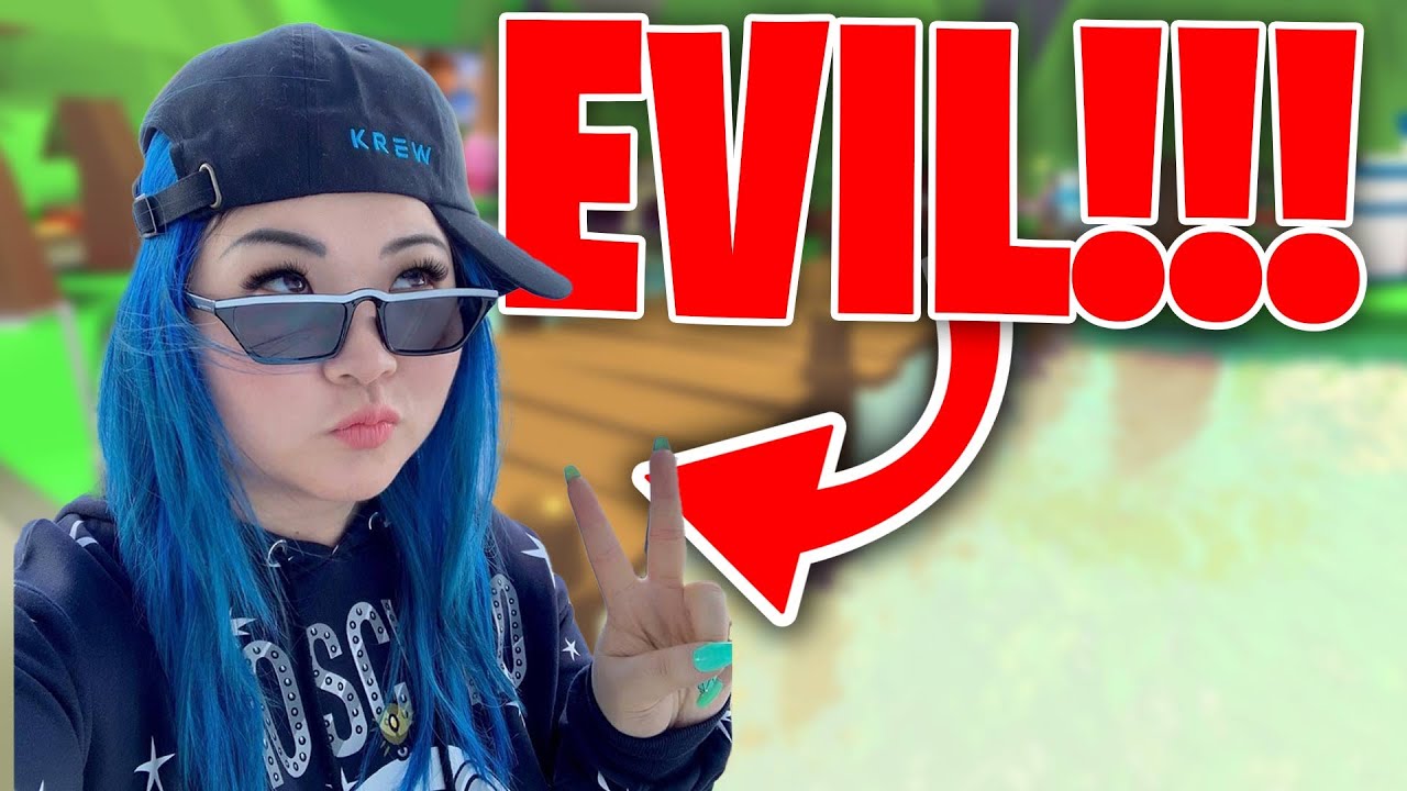 Roblox YouTubers Who Are NOT Kid Friendly! - YouTube