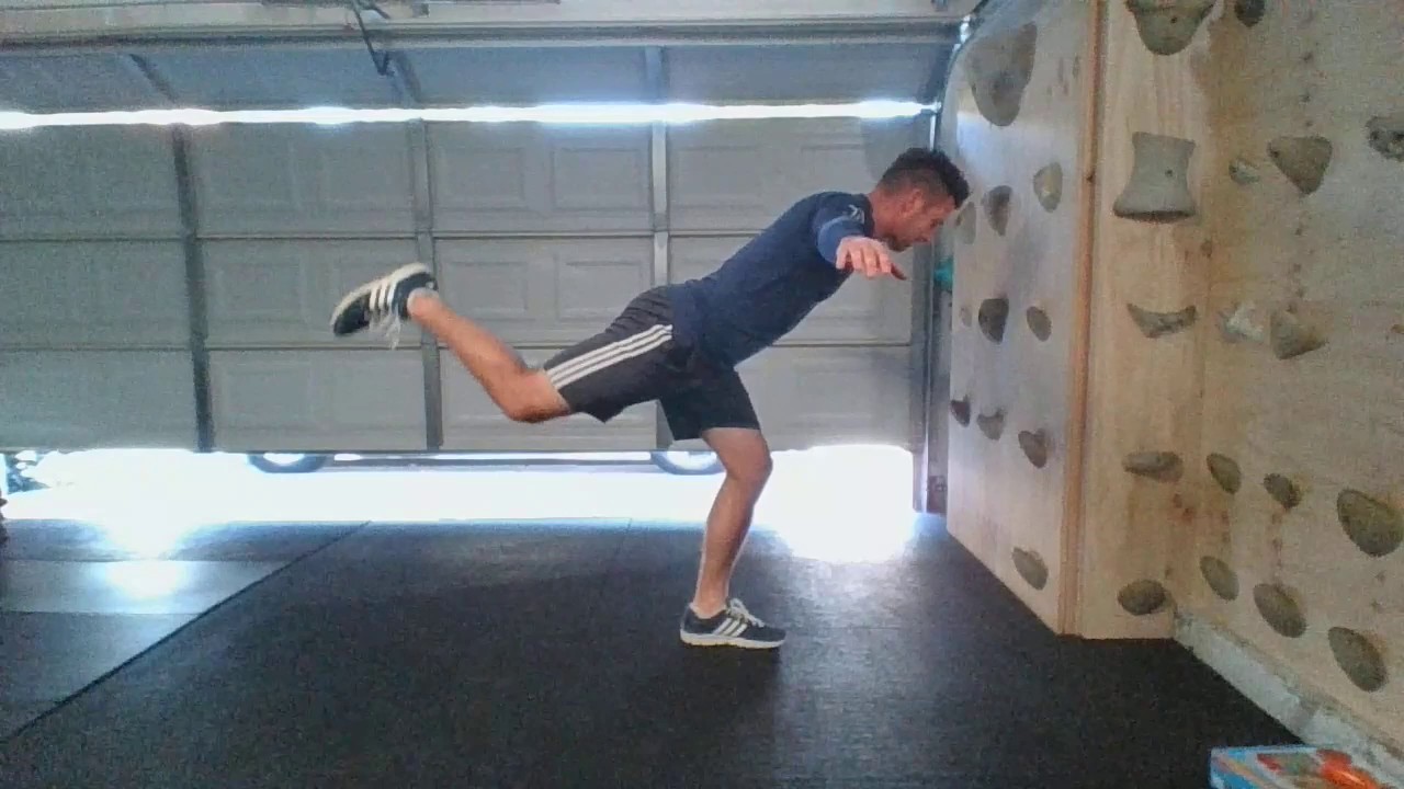 PE Online Workout 12 - YouTube