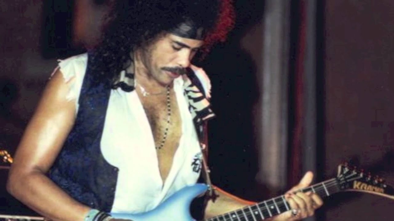 Jon Butcher Axis - It's Only Words HD (1983) - YouTube