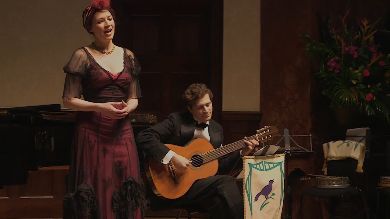 Roses of Picardy Haydn Wood - YouTube