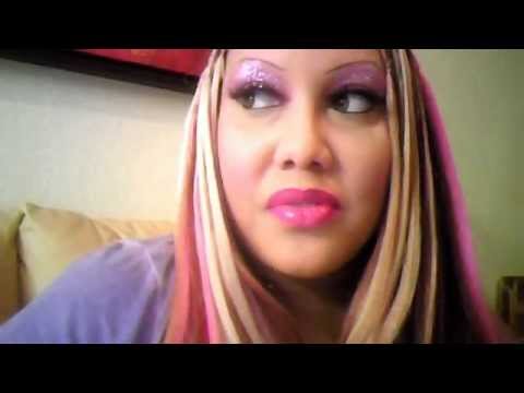 alize4evr's Webcam Video from April 17, 2012 05:46 PM ALIZE'S PURPLE & PINK GLITTER GLITTER EYESHDOW