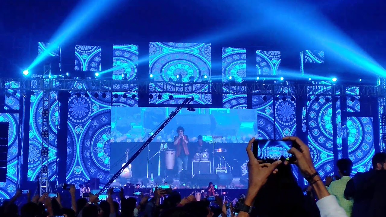 PAPON LIVE CONCERT (IIT BHU) - YouTube