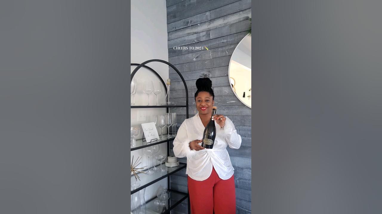 Cheers to 2024 🍾 Thanks for supporting me throughout the year YT fam ️ ...