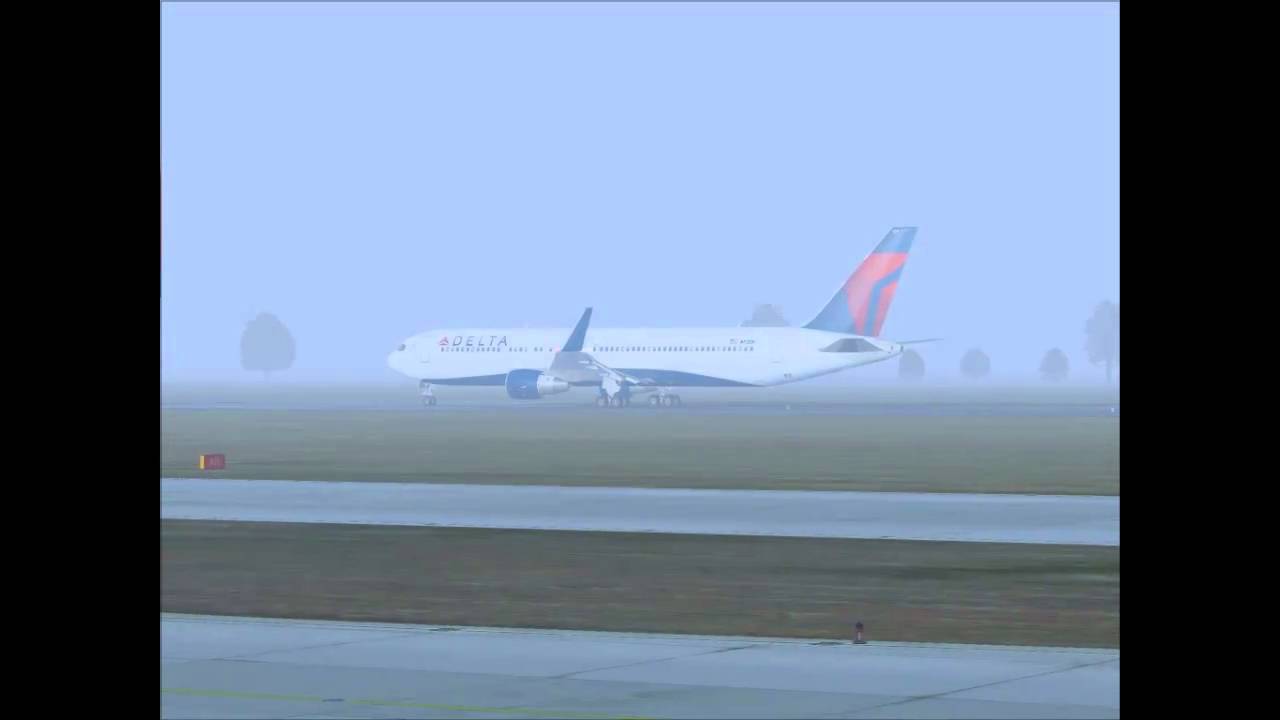 Delta 767-300 Takeoff from Edinburgh - YouTube