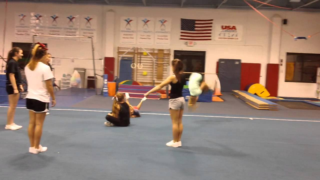 Messing around in practice - YouTube