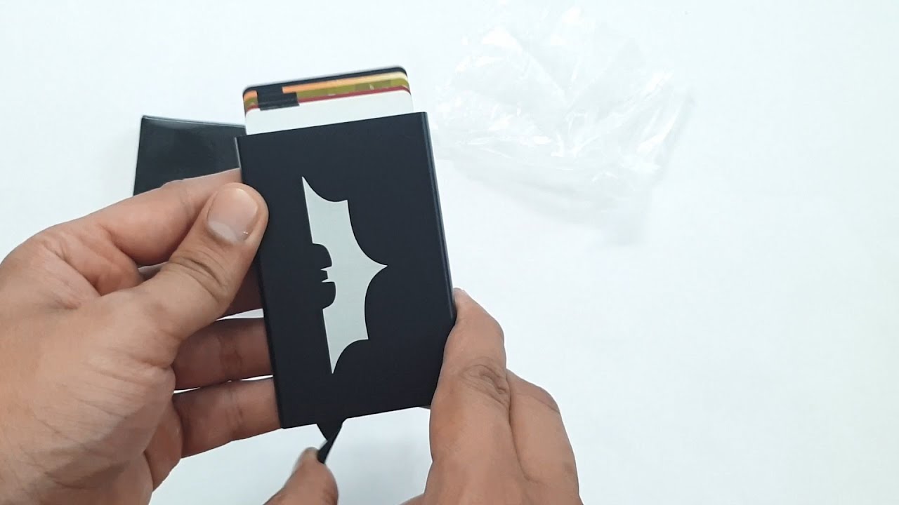 Batman credit and debit card holder by Crazy kick in just ₹199 - YouTube
