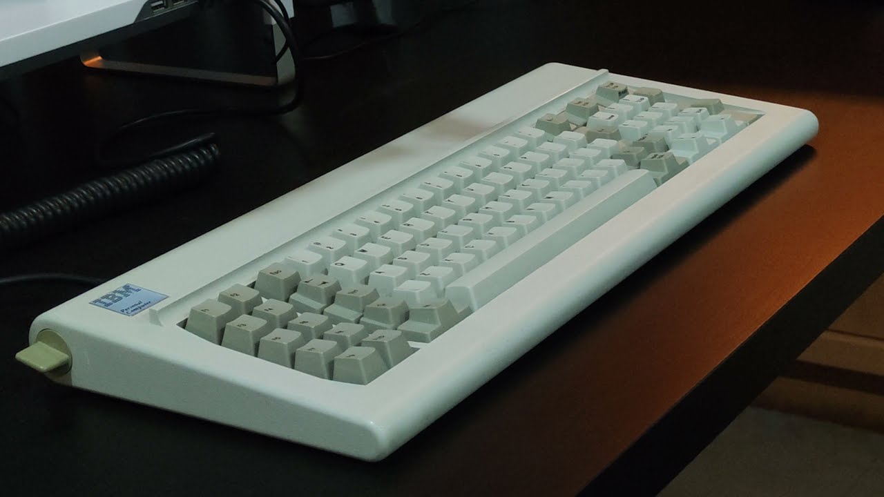 IBM Model F XT Typing Test - YouTube