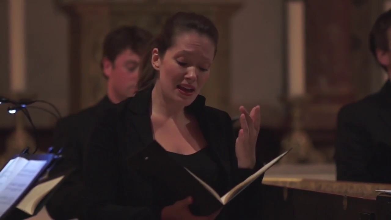 Elodie Fonnard - Charpentier - YouTube