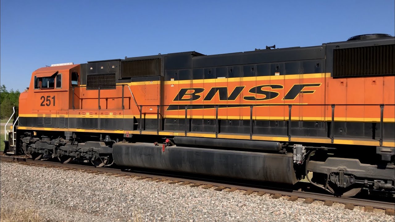BNSF 251 Leading the H-NTWSUP | Hinckley Subdivision 5/20/2020 - YouTube