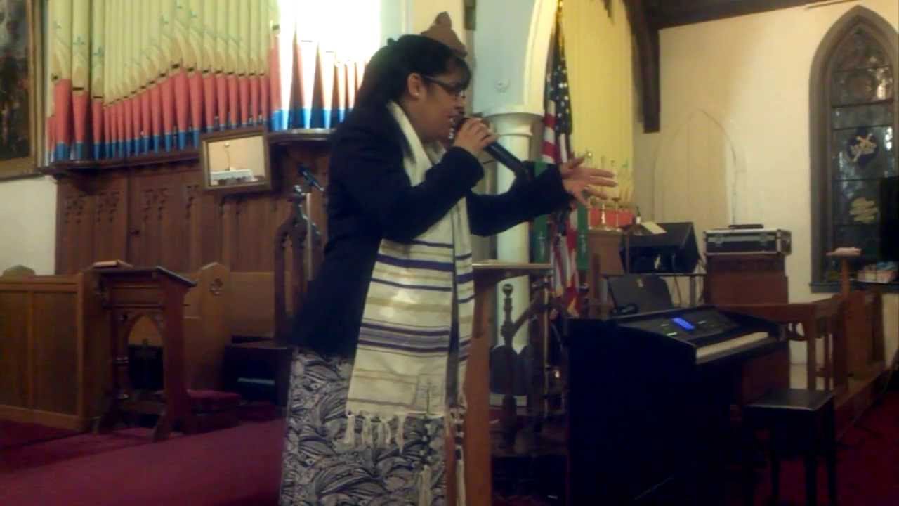 Pastora Tania Badillo- Parte II "Santidad a Jehova" - YouTube