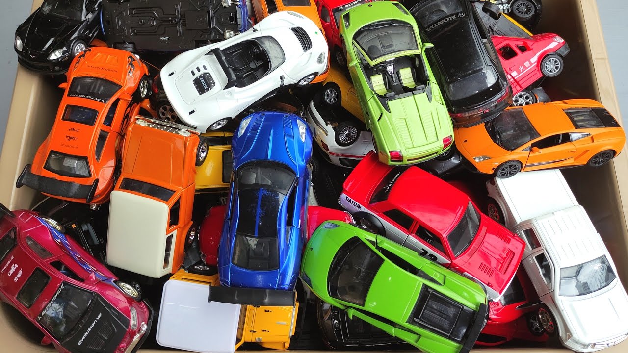Diecast Metal Scale Model Cars 1/32 - Box Full Diecast Welly, Maisto ...