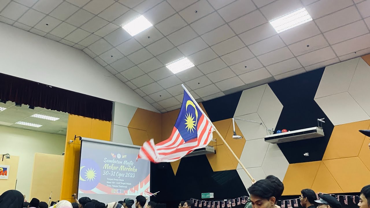 ENG 1323 | INDEPENDENCE DAY CELEBRATION IN KPMSI - YouTube