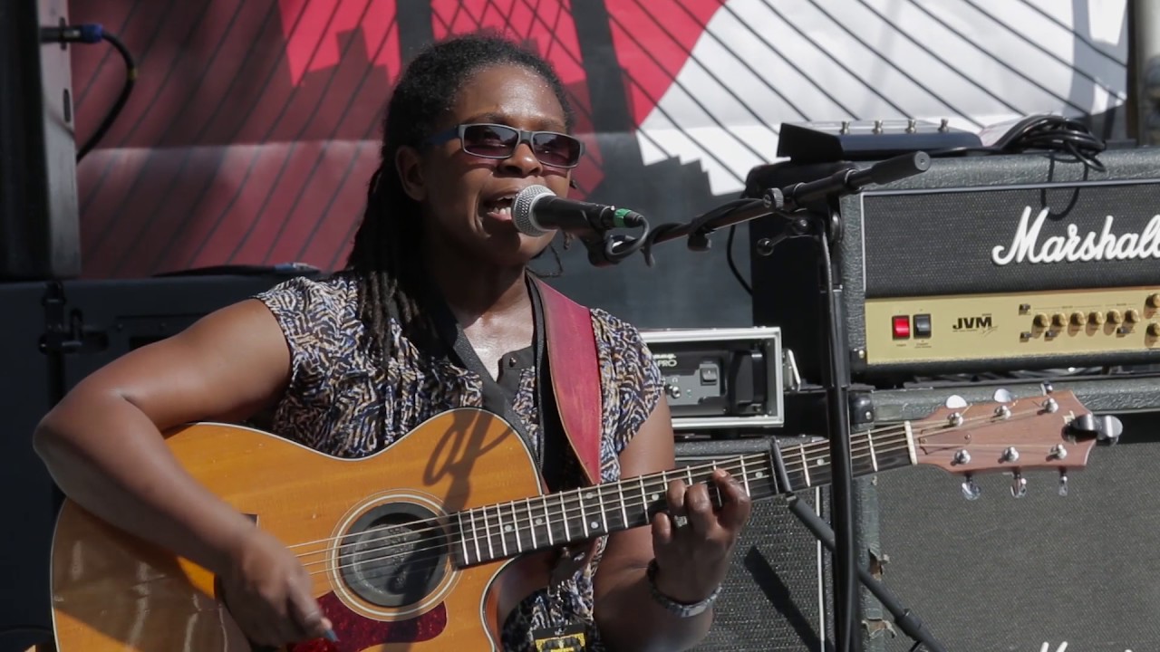 Ruthie Foster - "Walk On" (Live at the 2016 Dallas International Guitar ...