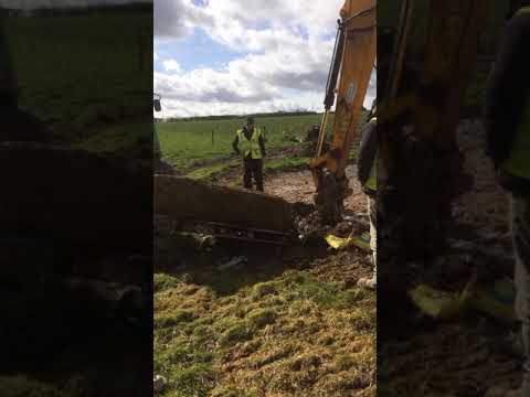 Mid-England Barrow - first standing stone being placed- part 1 - YouTube