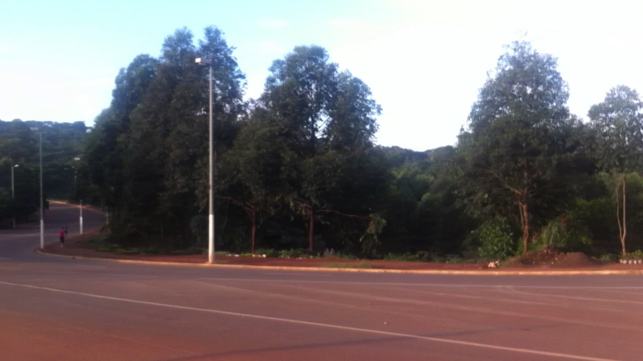 Rond point Bastos à Yaoundé - YouTube