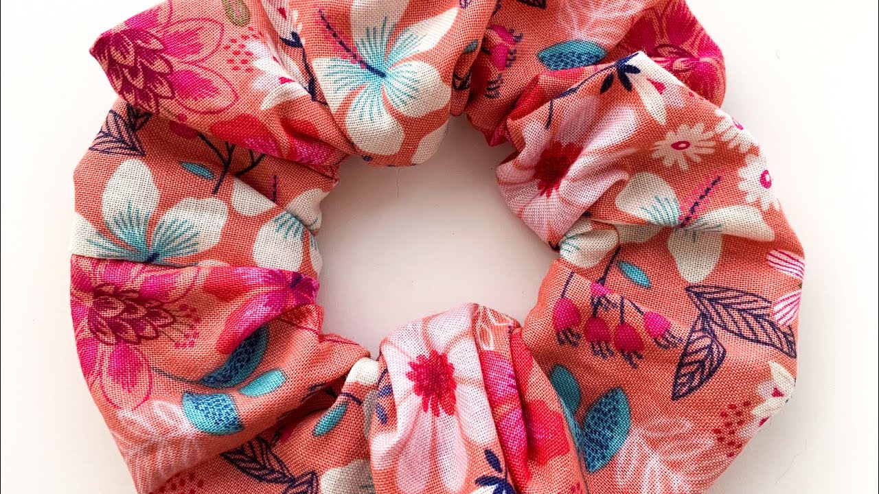 How to make a traditional scrunchie - YouTube
