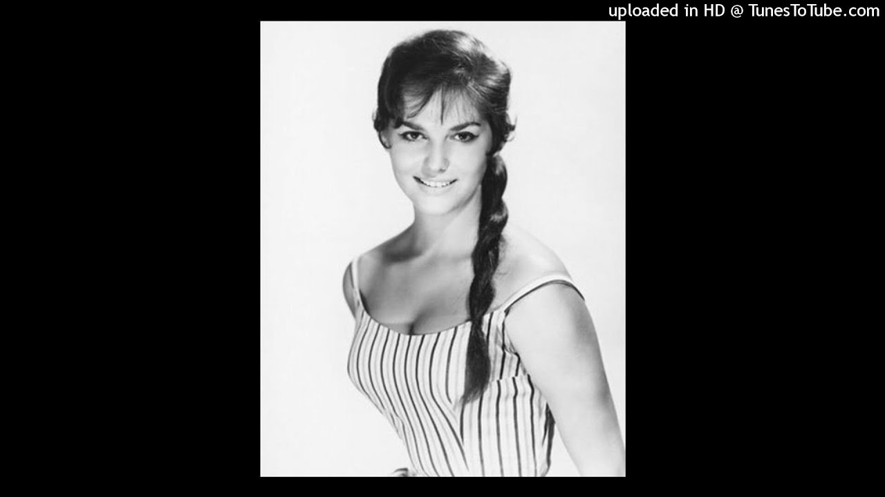 Alida Chelli의 Sinnò Me Moro(Amore Mio) - YouTube