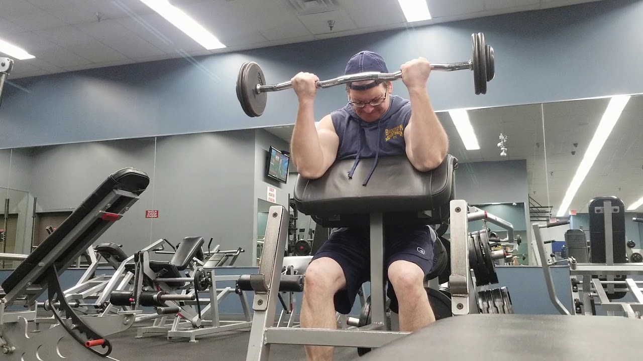 Preacher curls different angle - YouTube