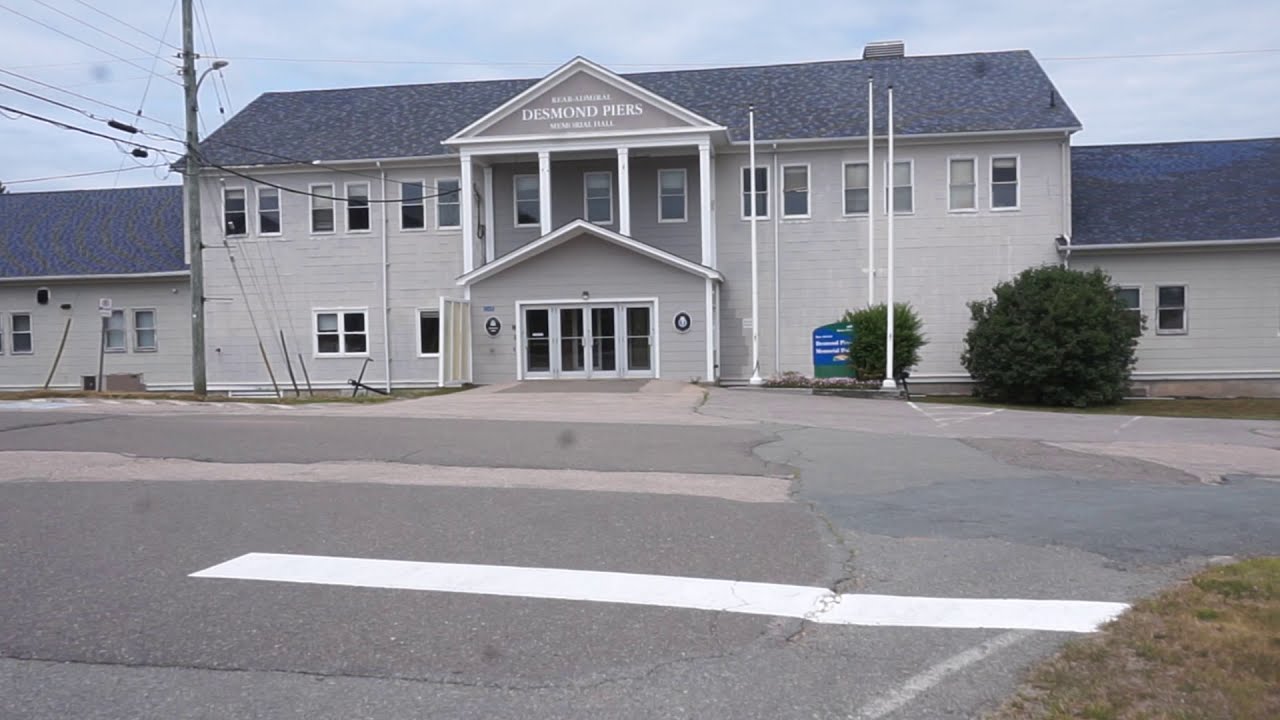 Day Trip To HMCS Acadia - YouTube