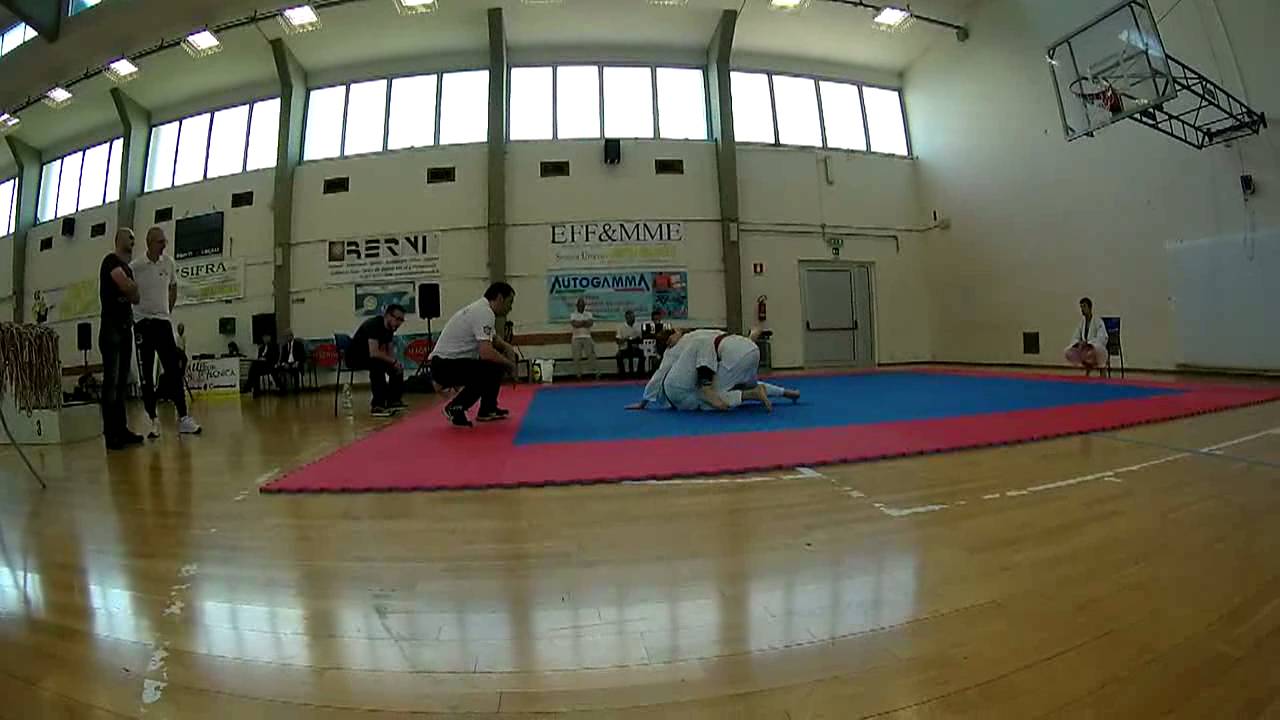 Luca Lotta a terra 1° incontro Modena 14 05 16 - YouTube