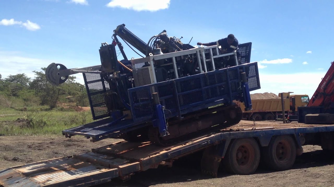 unloading the multi power hydraulic diamond drill " simba diamond ...