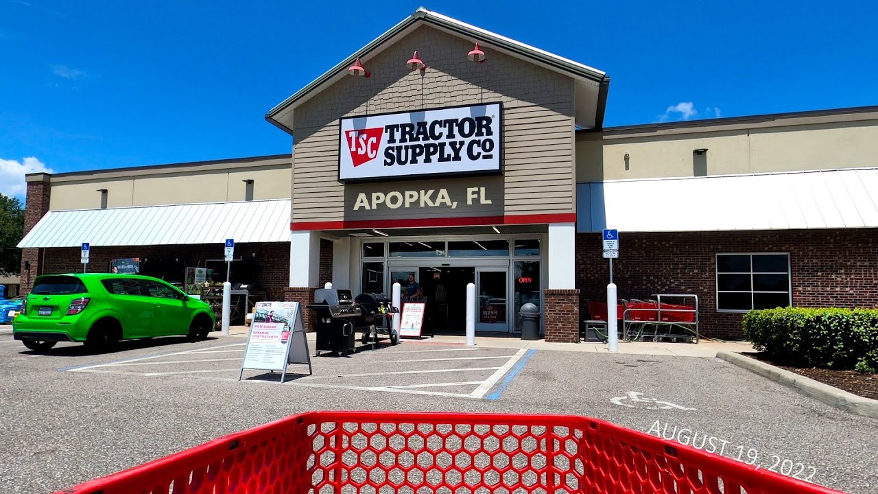 Shopping at Tractor Supply Company in Apopka, Florida - YouTube