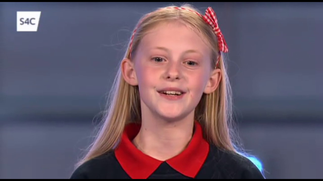 Emily Carlson's Instagram, Twitter & Facebook on IDCrawl