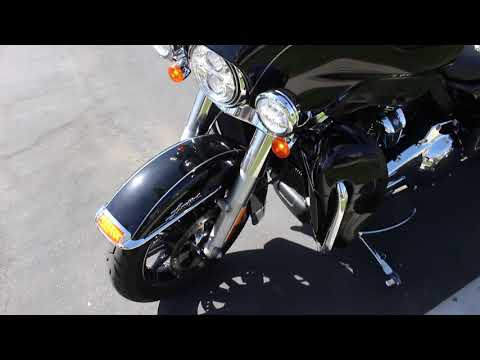 2017 ULTRA LIMITED AT QUAID HARLEY-DAVIDSON!