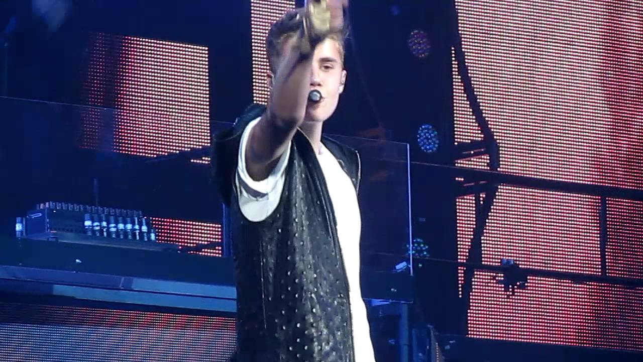 Justin Bieber Crying Over Avalanna Believe Movie