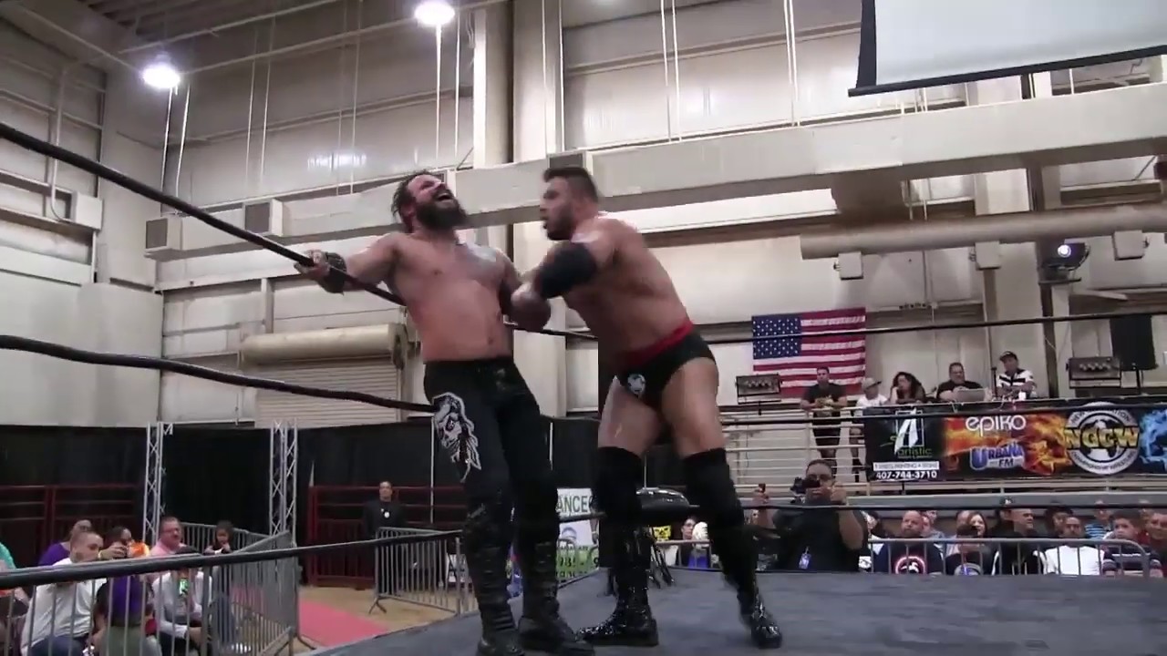 Tejano JR vs MechaWolf 450 - NGCW Lucha Conquest 5 - YouTube