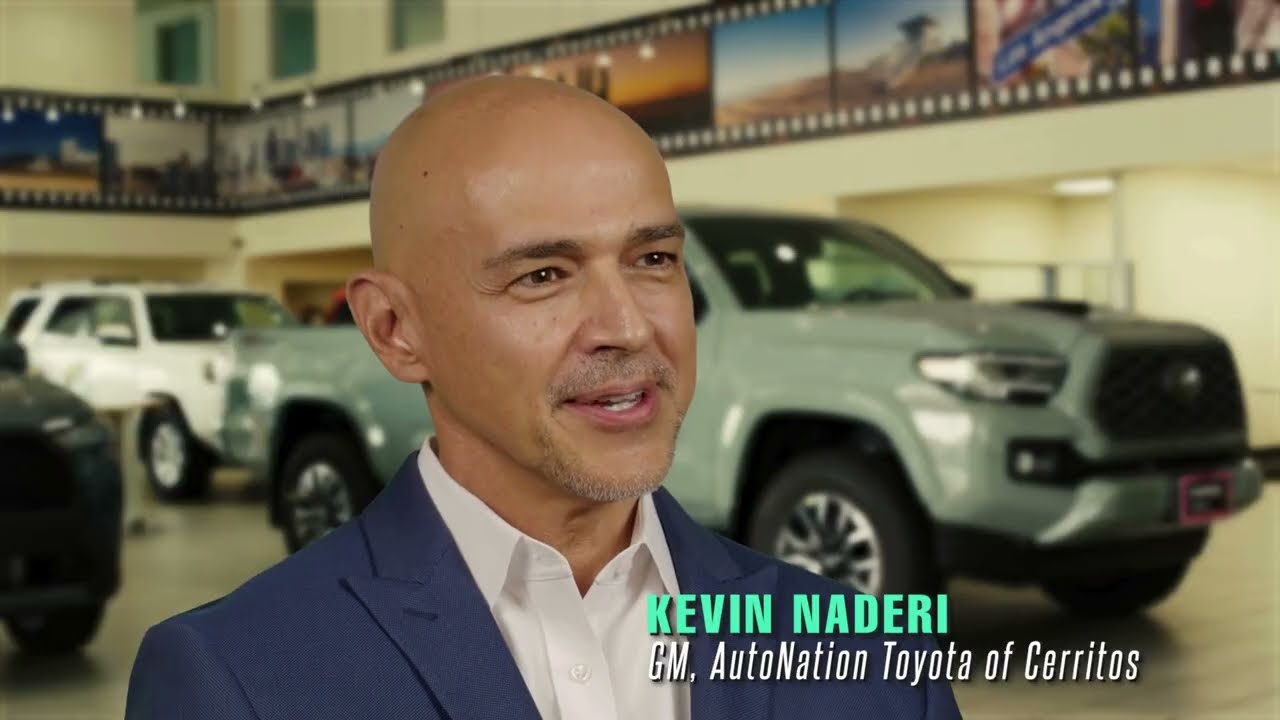 Nothing Like It In The World - The Story of The Cerritos Auto Square ...