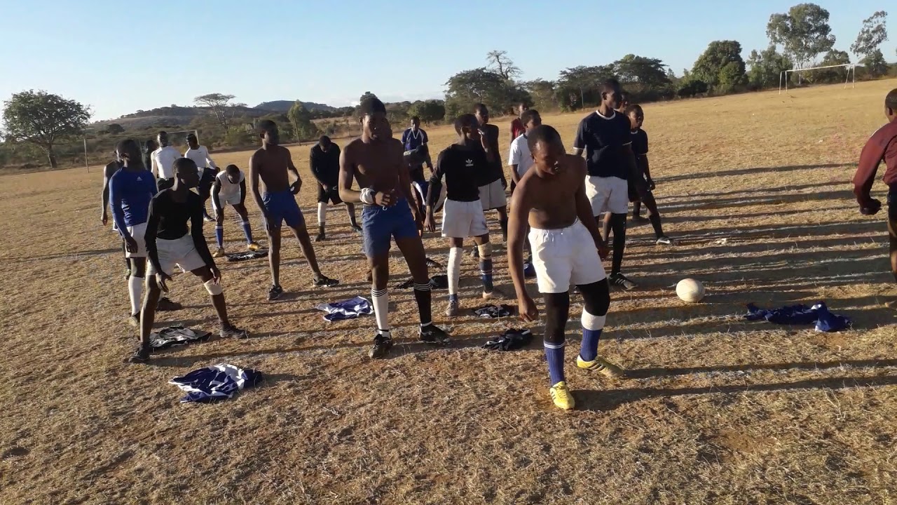 Mavhudzi High School Titans' Haka - YouTube