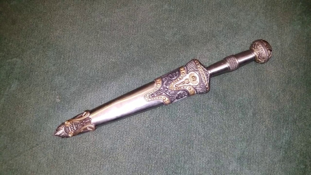 Silly Swords - Achilles Dagger - YouTube