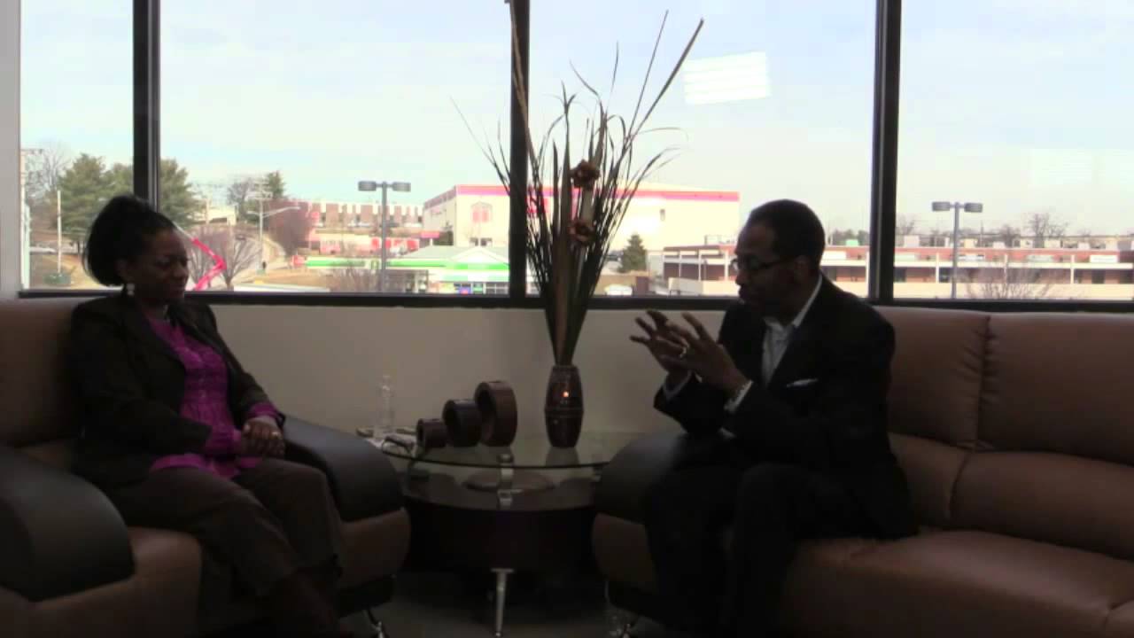 Robert Gatewood with RG3`s Mom on the Jackie Griffin Show - YouTube
